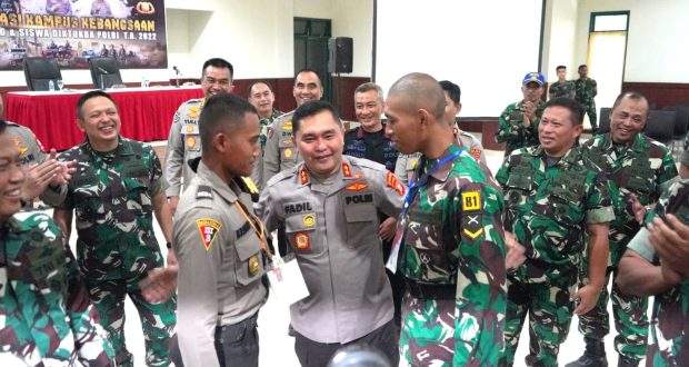 Kapolda Metro Jaya Bersama Pangdam Jaya Buka Diklat Integrasi Dikmaba TNI dan Diktukba Polri ...